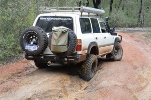 42 tips for 4WDing; the ultimate guide for driving a 4WD