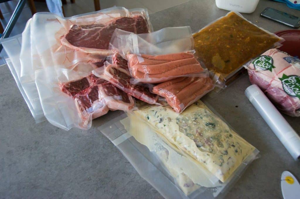 Vacuum sealing food; why cryovac meals are a life saver