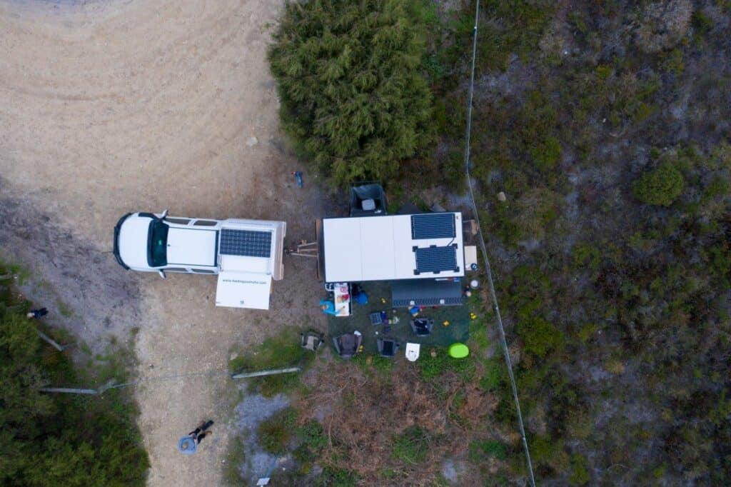 How to install a permanent solar panel on your 4WD