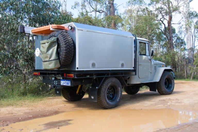 FJ45 rebuild; bringing a 47 year old 4WD back to life