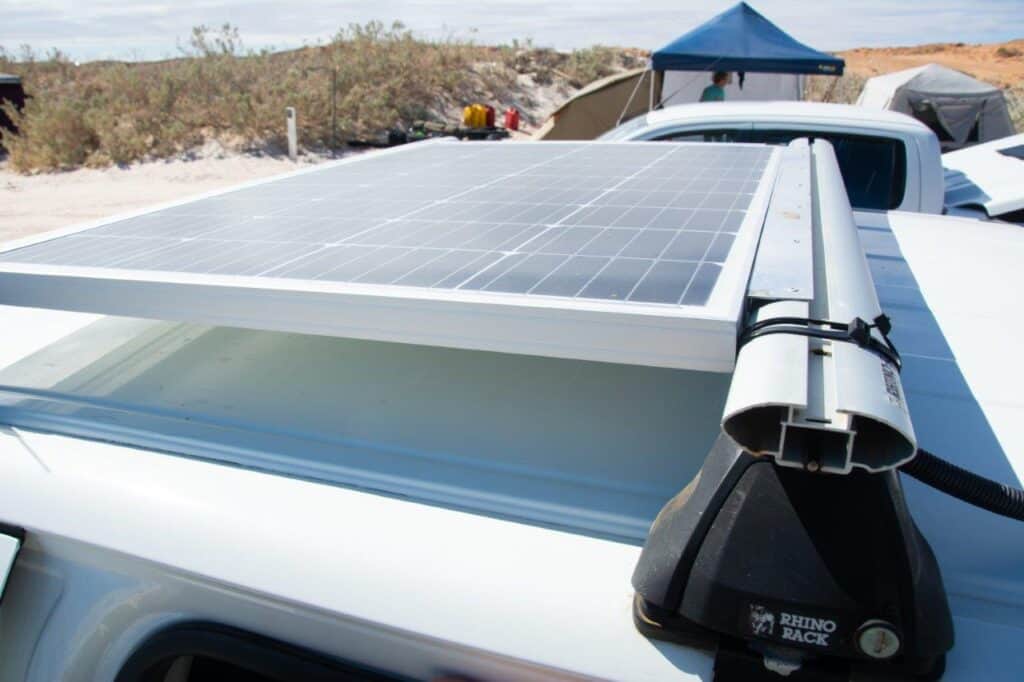 How to install a permanent solar panel on your 4WD