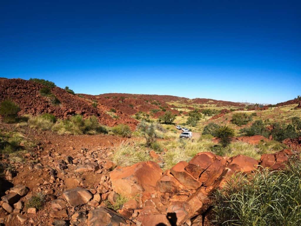 42 tips for 4WDing; the ultimate guide for driving a 4WD