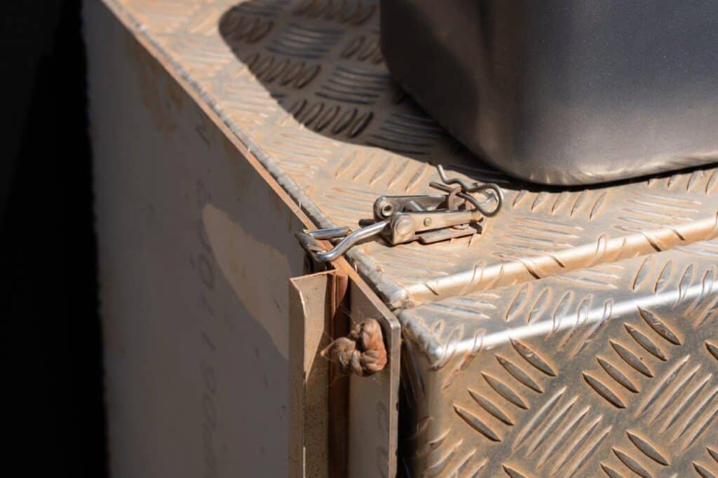 DIY camper trailer fold out table