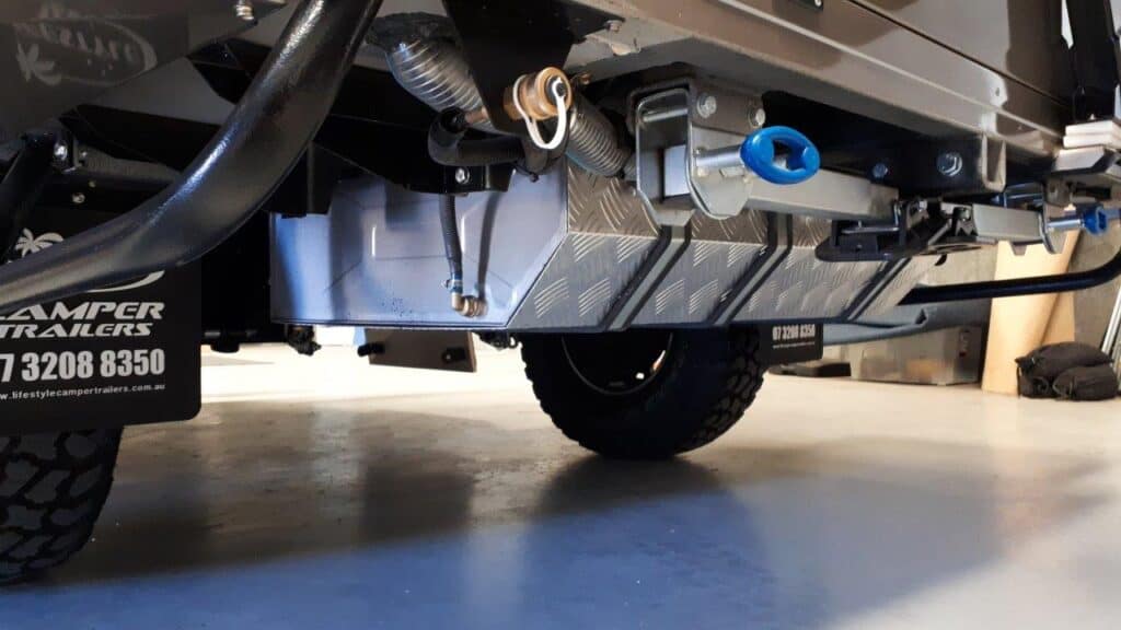 4WD water tanks; the ultimate guide for taking water with you