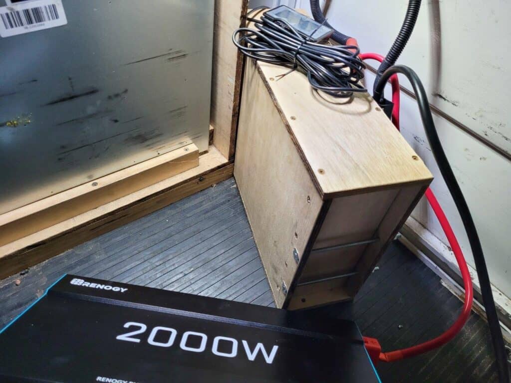 Building a 230aH DIY Lithium Battery for our 4WD