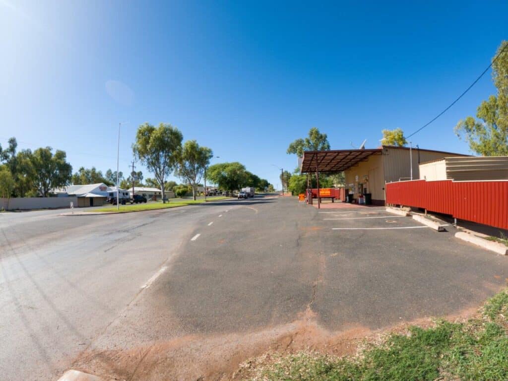 Marble Bar Hillside Road; is it a good shortcut?