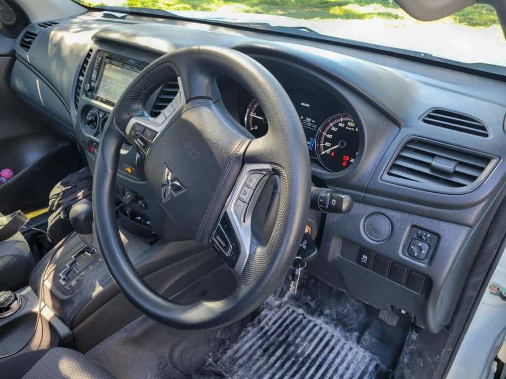 Mitsubishi Triton Review; we like it, but wouldn’t get one