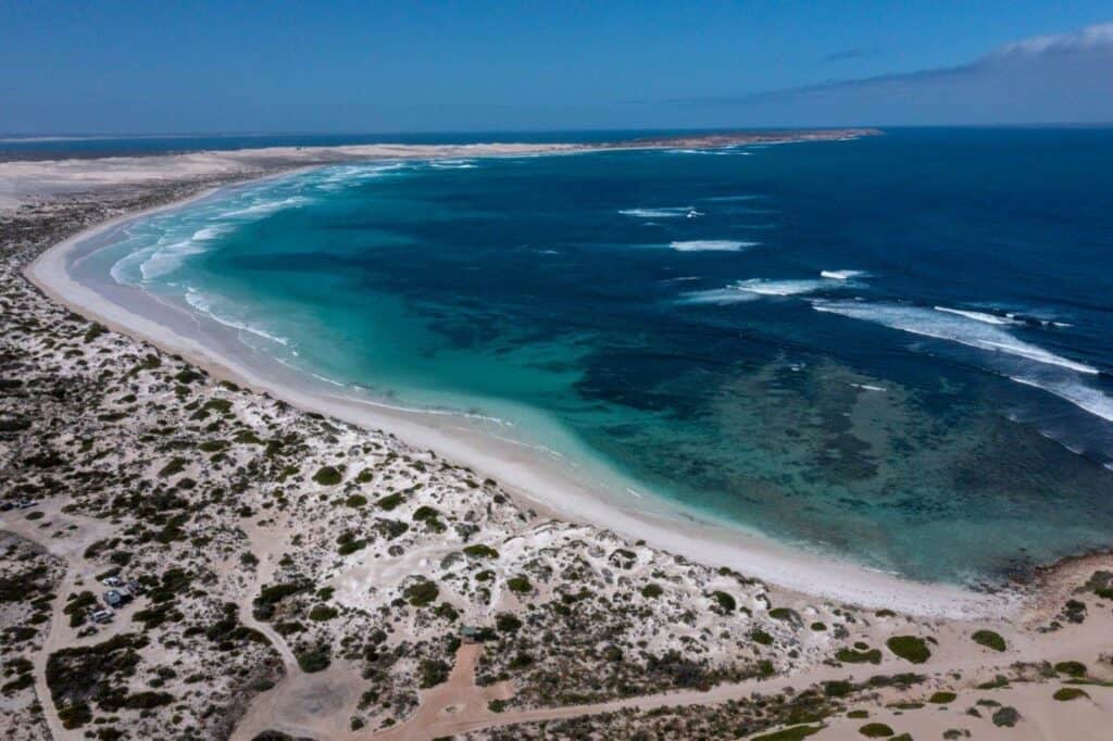 Fowlers Bay 4WD Tracks; a bumpy ride with great views