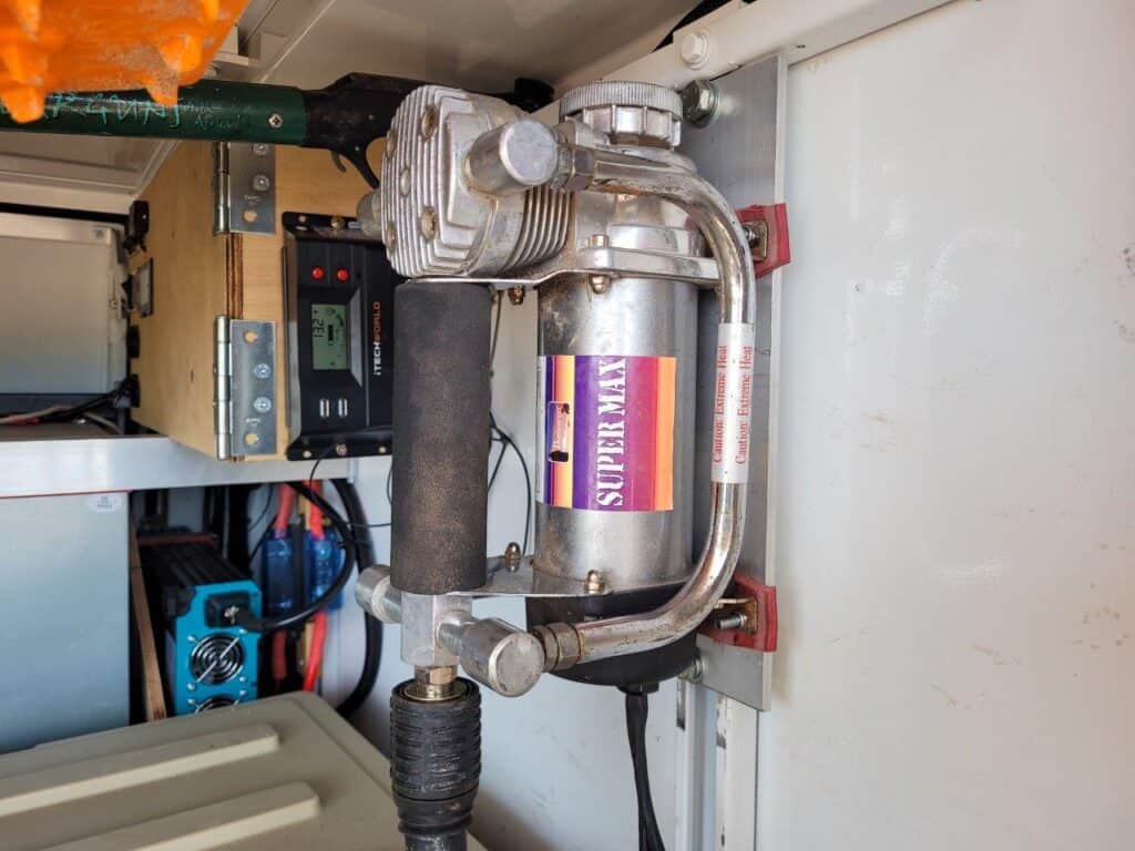 Mounting our 12V Compressor in the 4WD; a huge improvement