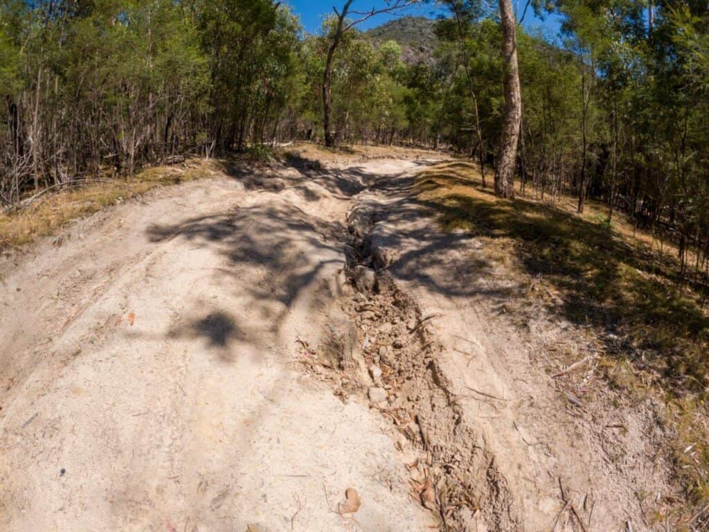Mount Difficult 4WD Track in the Grampians
