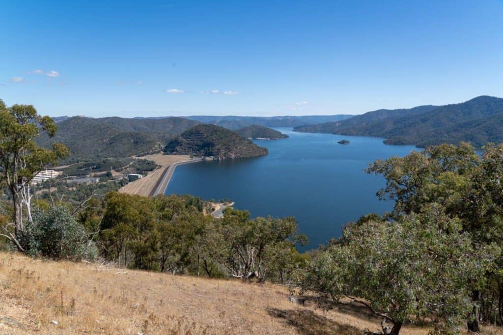 Lakeside Campground on Lake Eildon, with stunning views