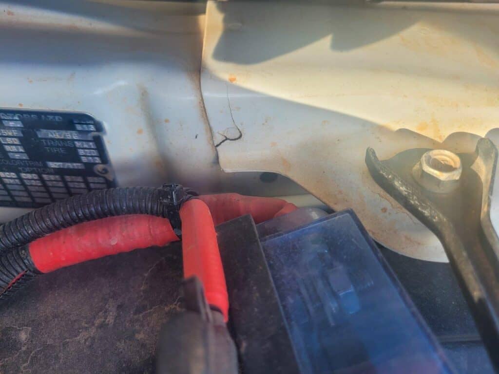 Dmax inner guard crack update