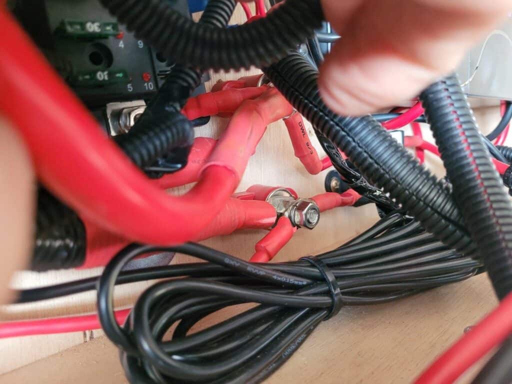 Voltage drop through loose connections