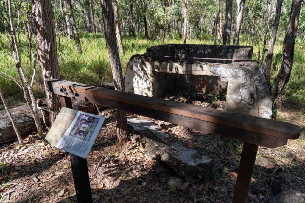 Millstream Falls; Stunning and easy to get to