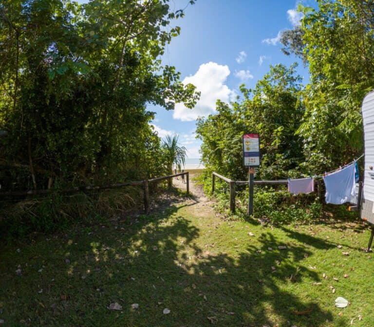 Ball Bay, Cape Hillsborough National Park