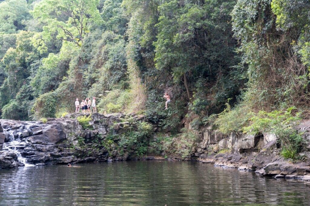Gardners Falls; an easy and amazing swimming hole