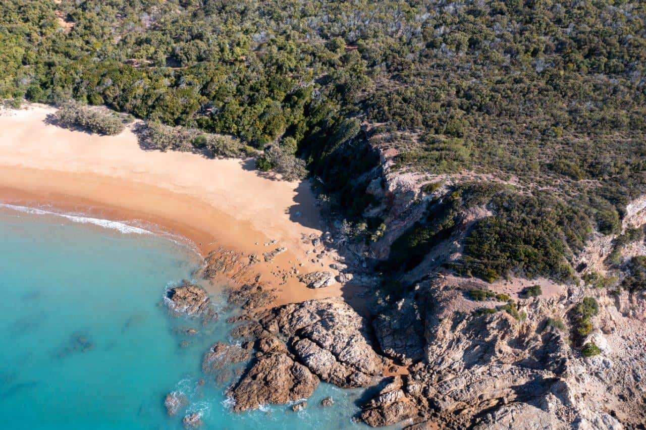 Stanage Bay; incredible beach camping - 4WDing Australia