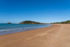 Stanage Bay; incredible beach camping - 4WDing Australia