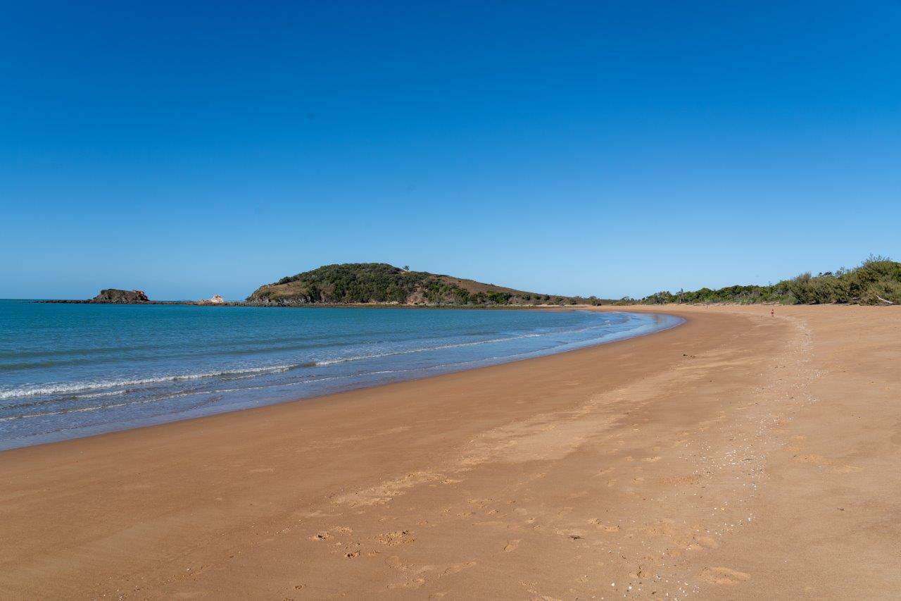 Stanage Bay; incredible beach camping - 4WDing Australia