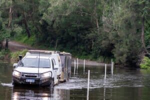 Shallow Crossing Campground; stunning riverfront camping - 4WDing Australia