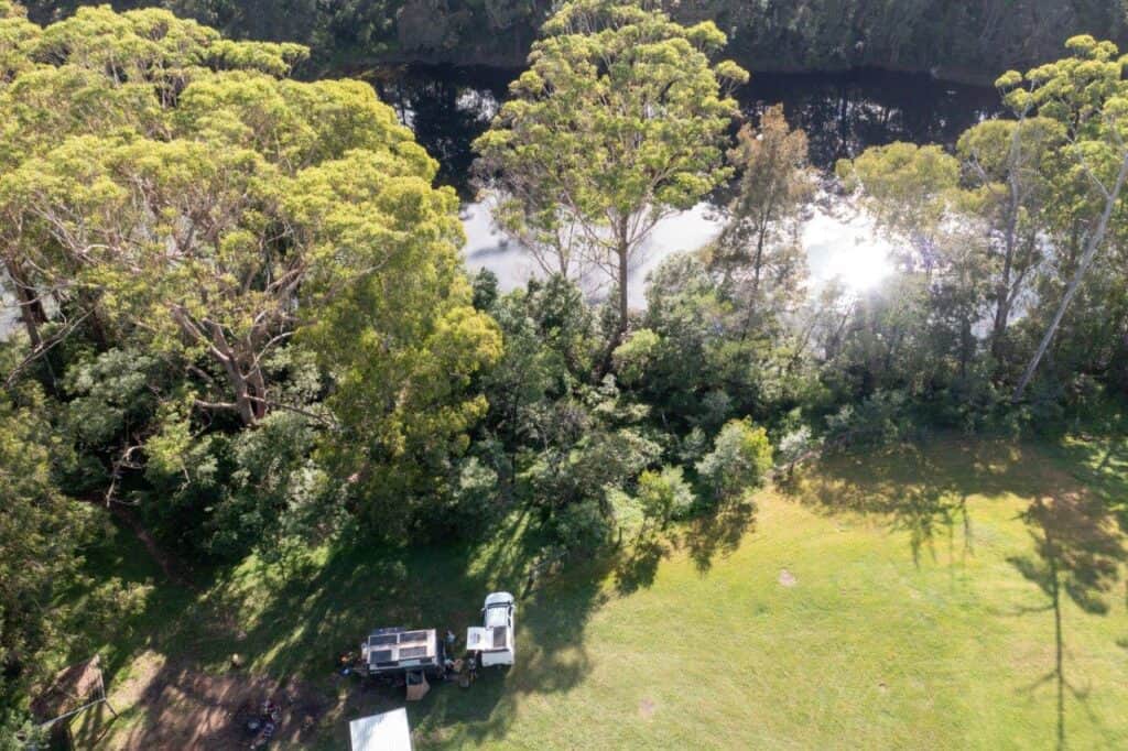 Shallow Crossing Campground; stunning riverfront camping - 4WDing Australia