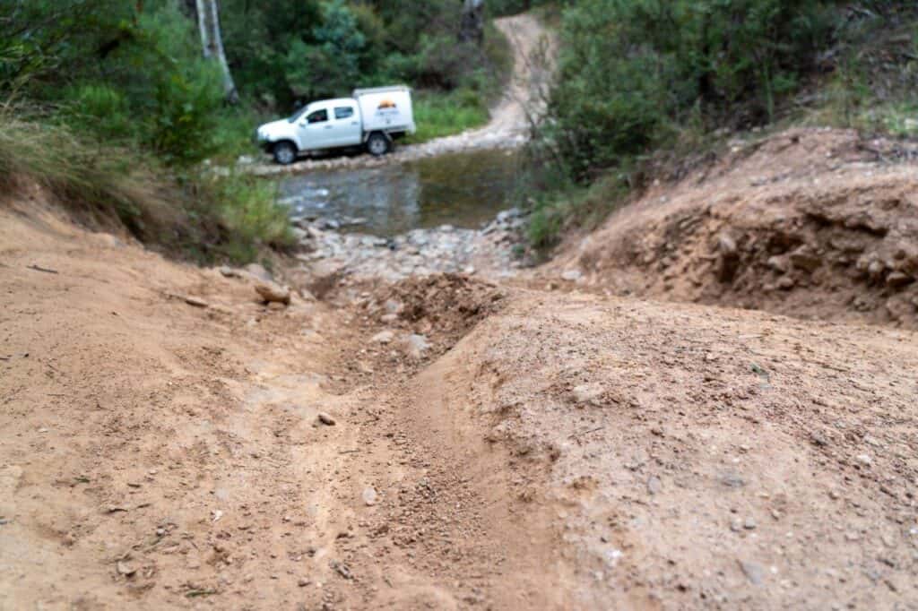 Crooked River Track; short, stunning scenery and lots of crossings ...