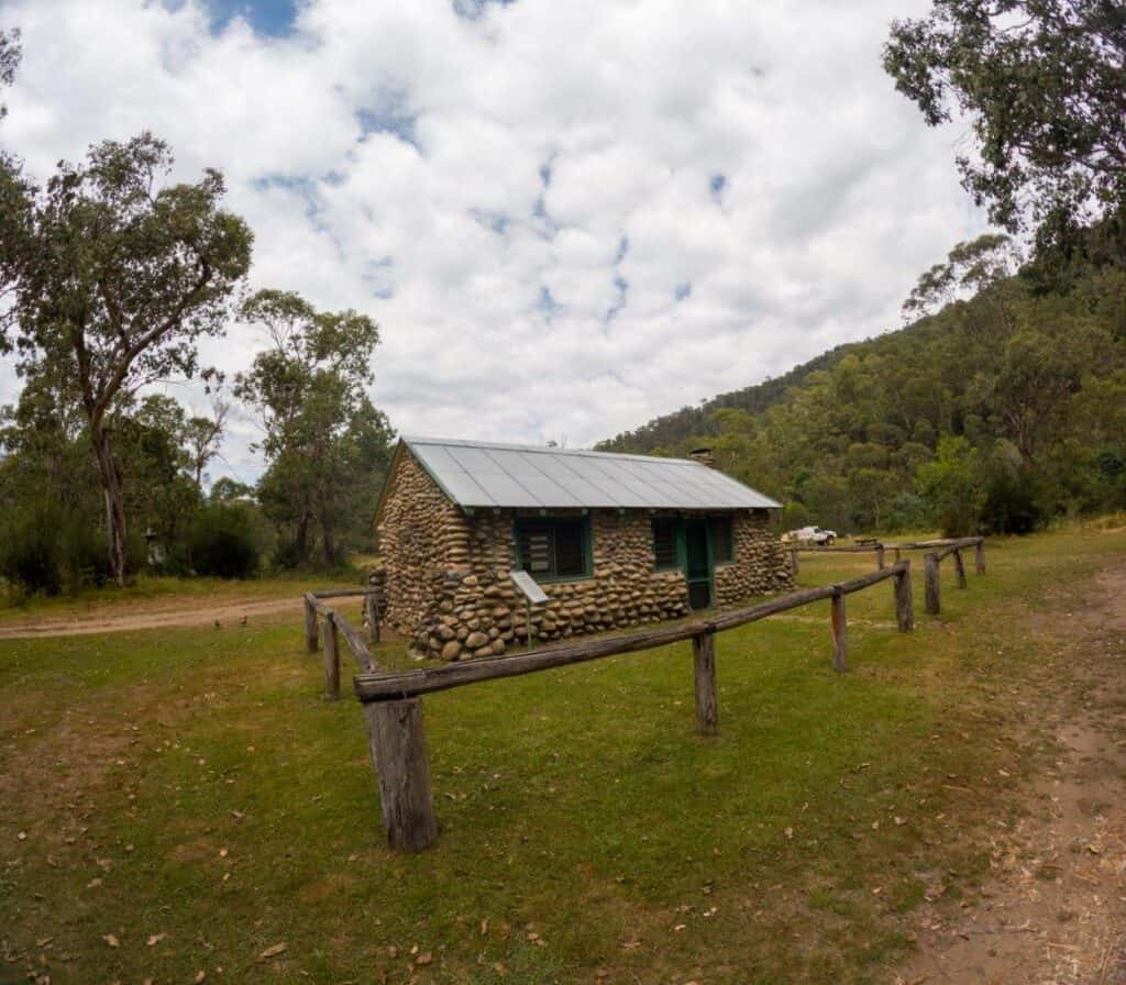 Behrs and Geehi Flats; Our favourite NSW Camp site? - 4WDing Australia