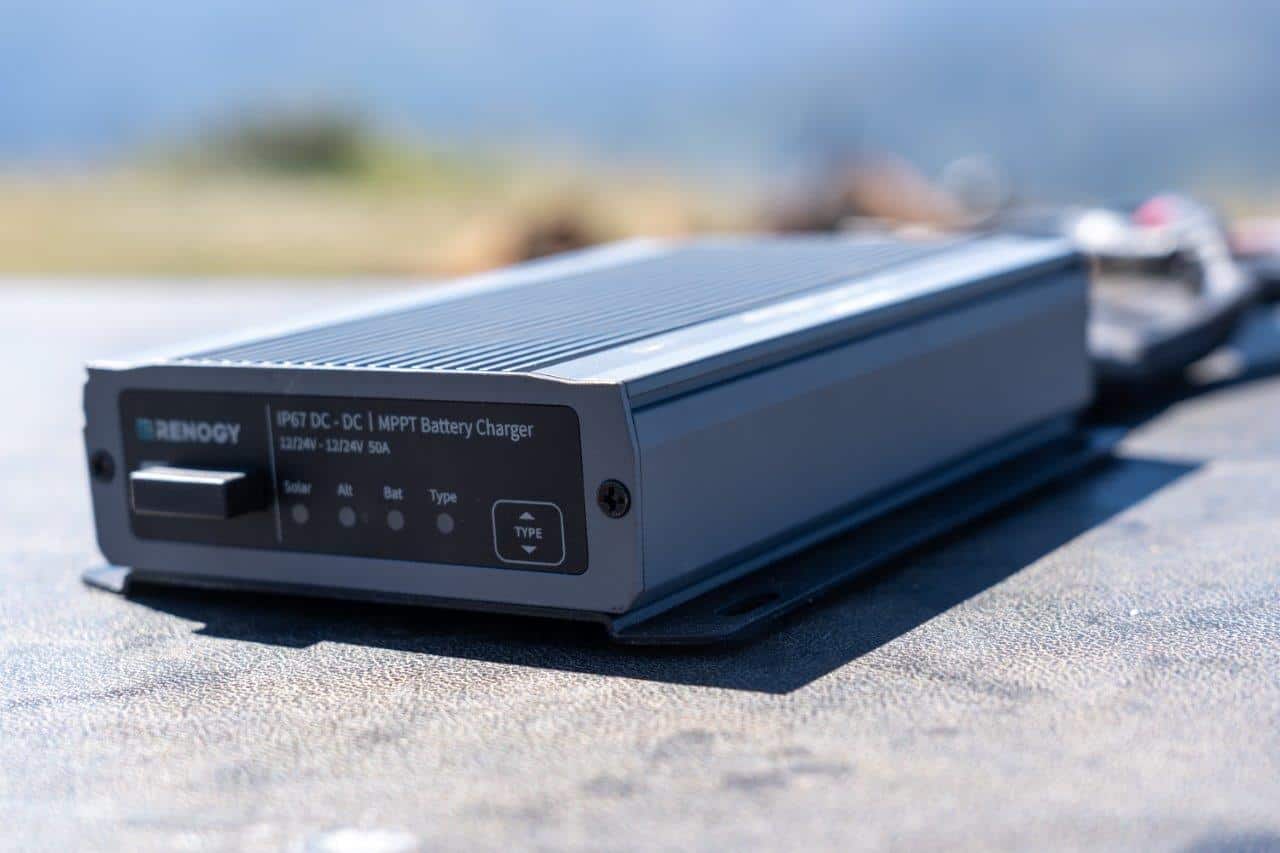 Renogy 12V Gear Review; 2 years of full time use - 4WDing Australia