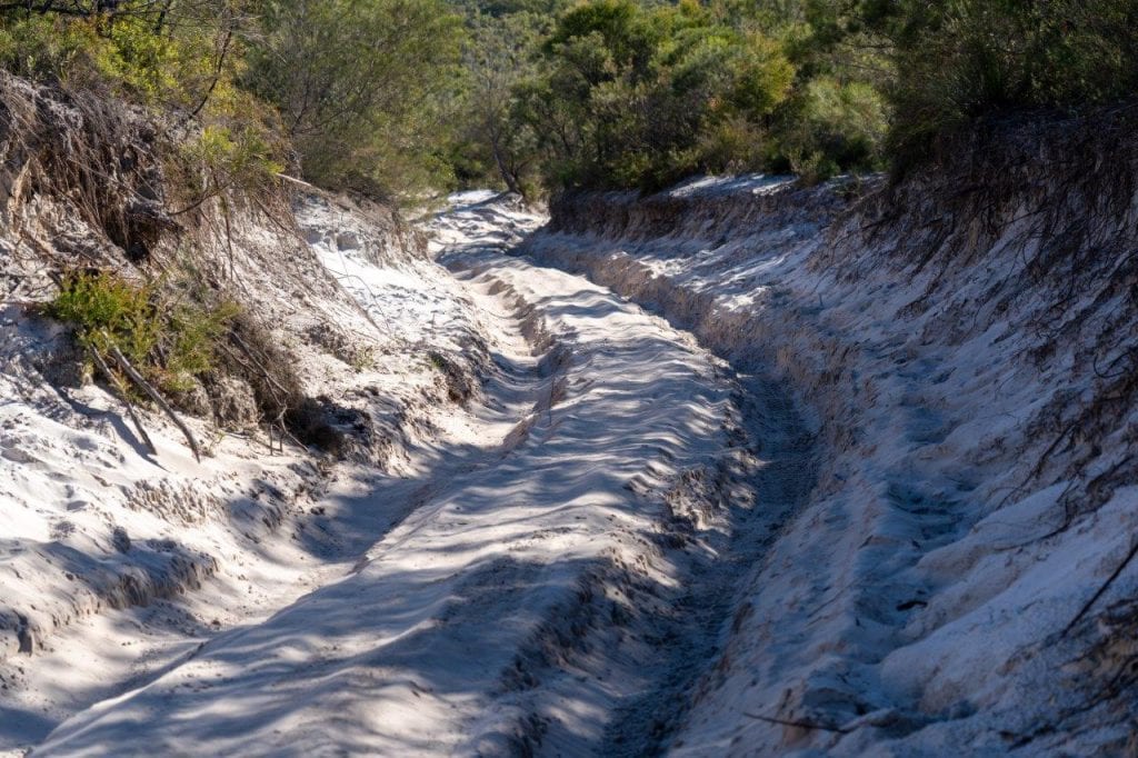Byfield National Park 4WD tracks; conquer Big Sandy and see insane ...