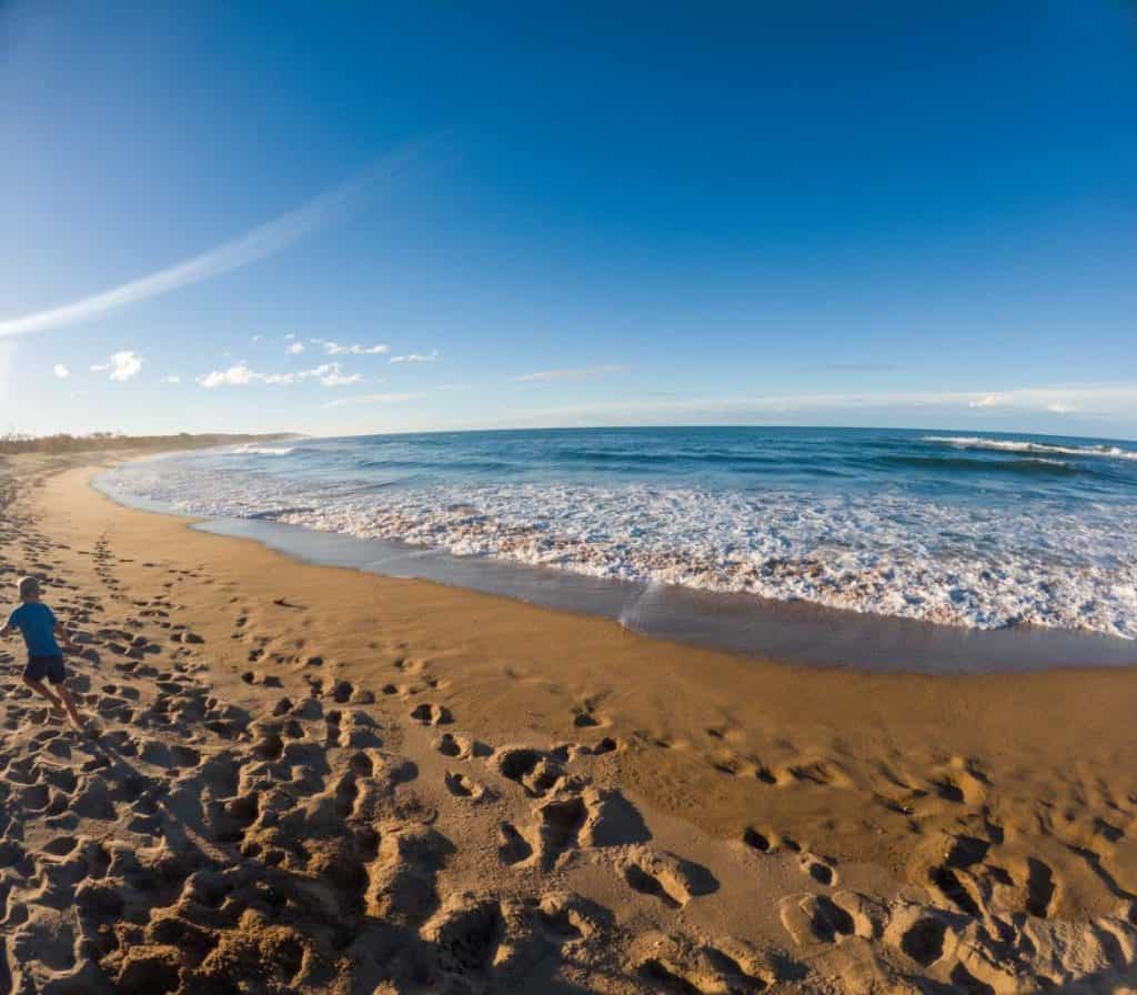 Wreck Rock; another great Queensland beach camp - 4WDing Australia
