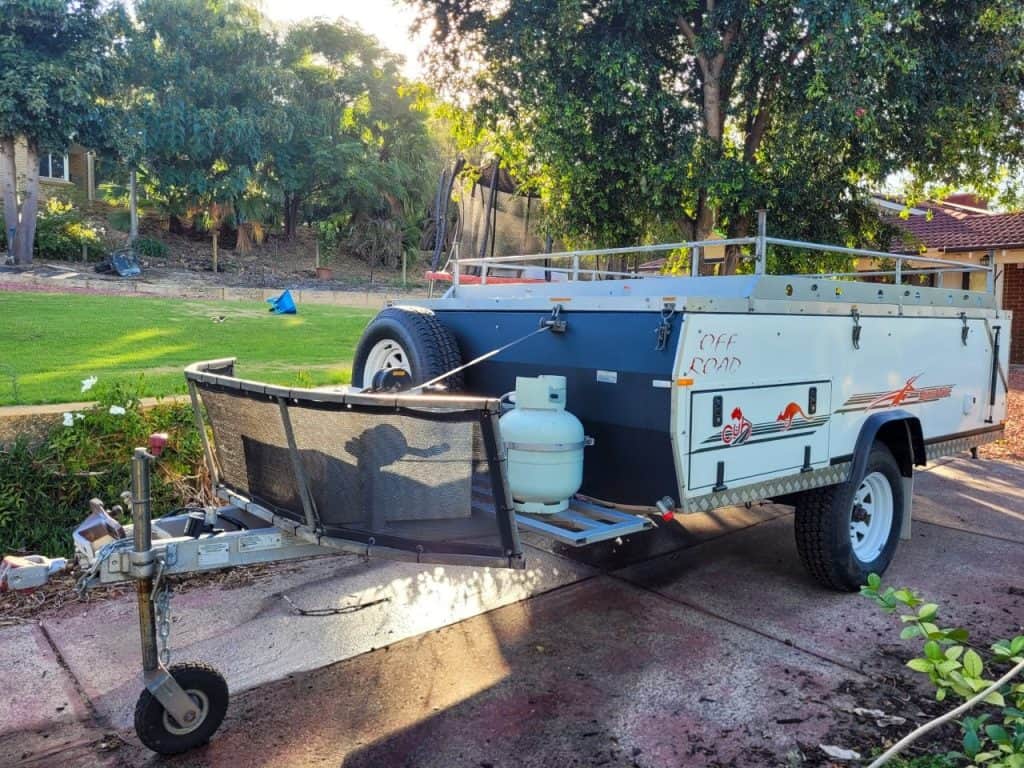 Our new 2005 Cub Camper - 4WDing Australia